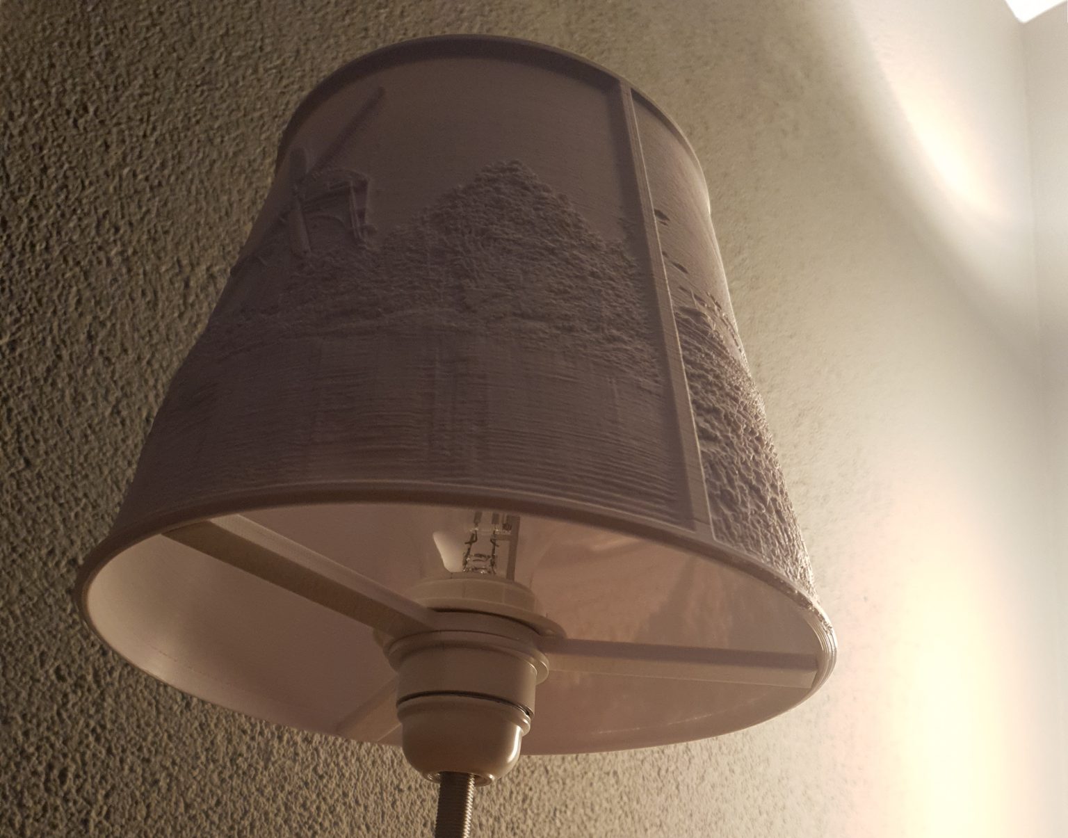 How To Make A: 3D Printed Lithophane Lamp Shade • ItsLitho